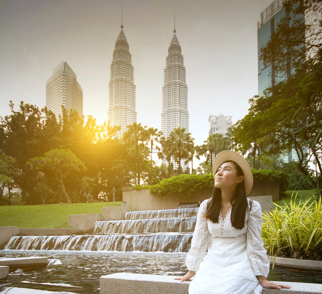 Kuala Lumpur: Professional photoshoot at Petronas Twin Towers