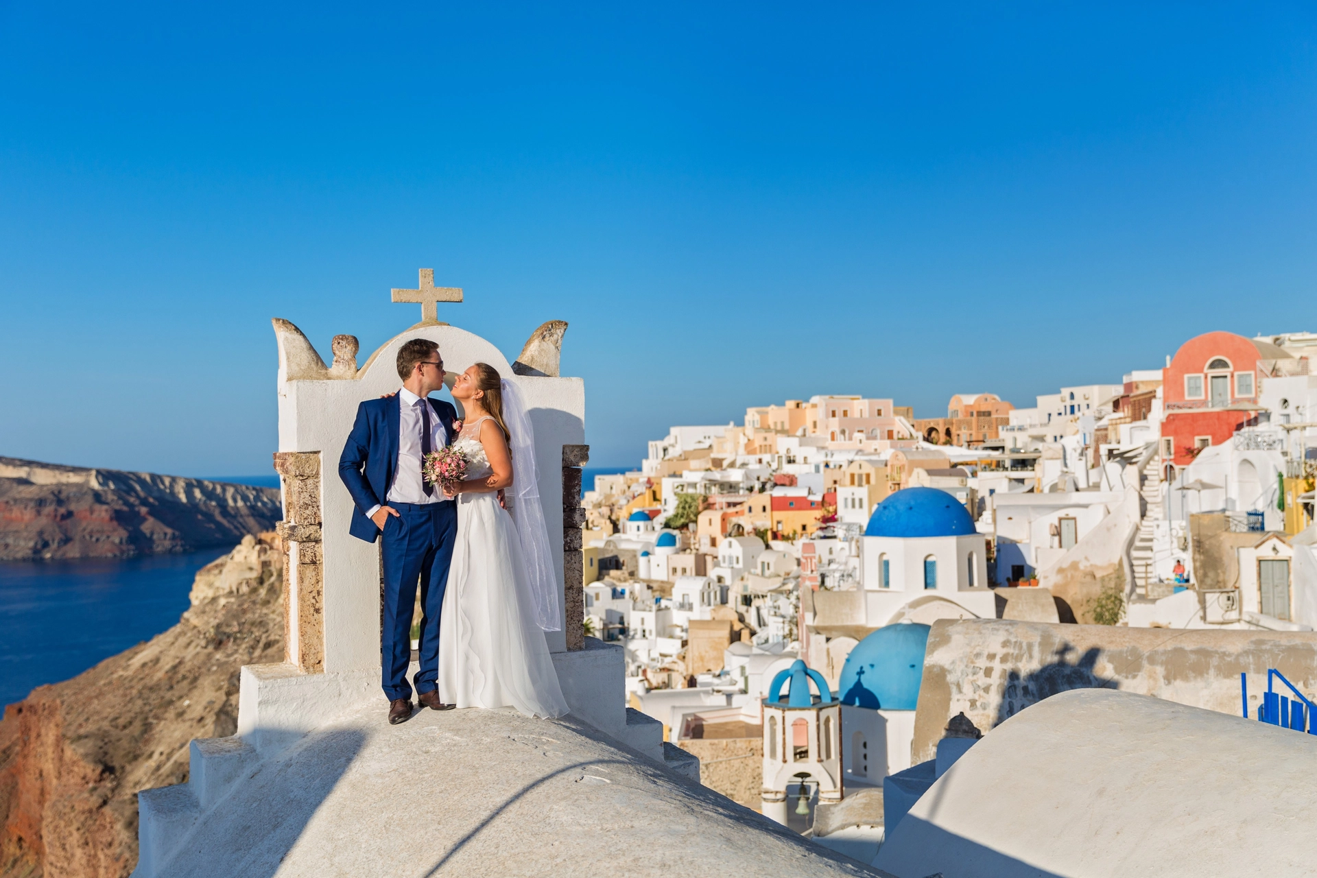 Santorini Professional Proposal Photoshoot At Oia Village