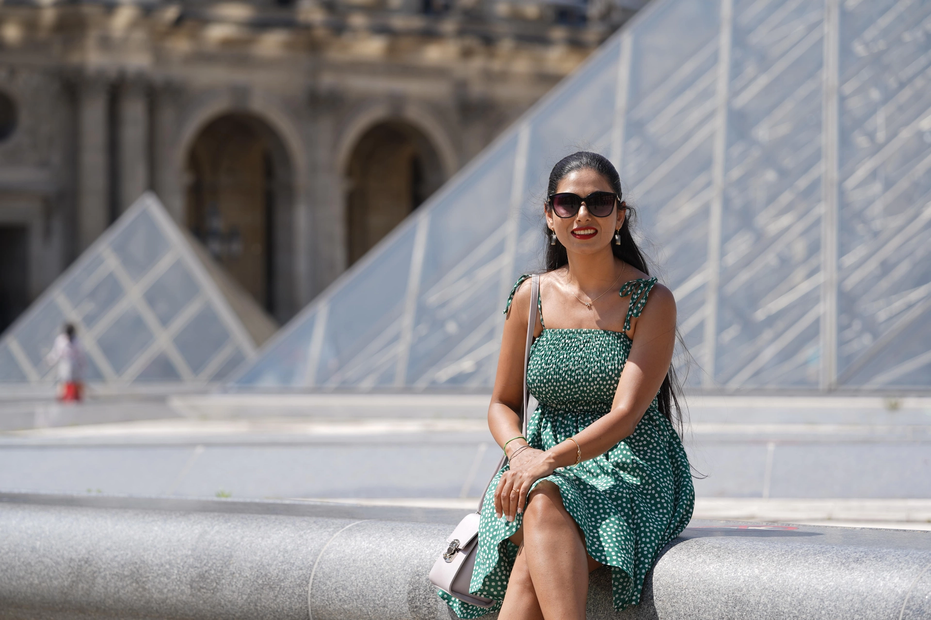 Paris: Professional photoshoot at the Louvre Museum