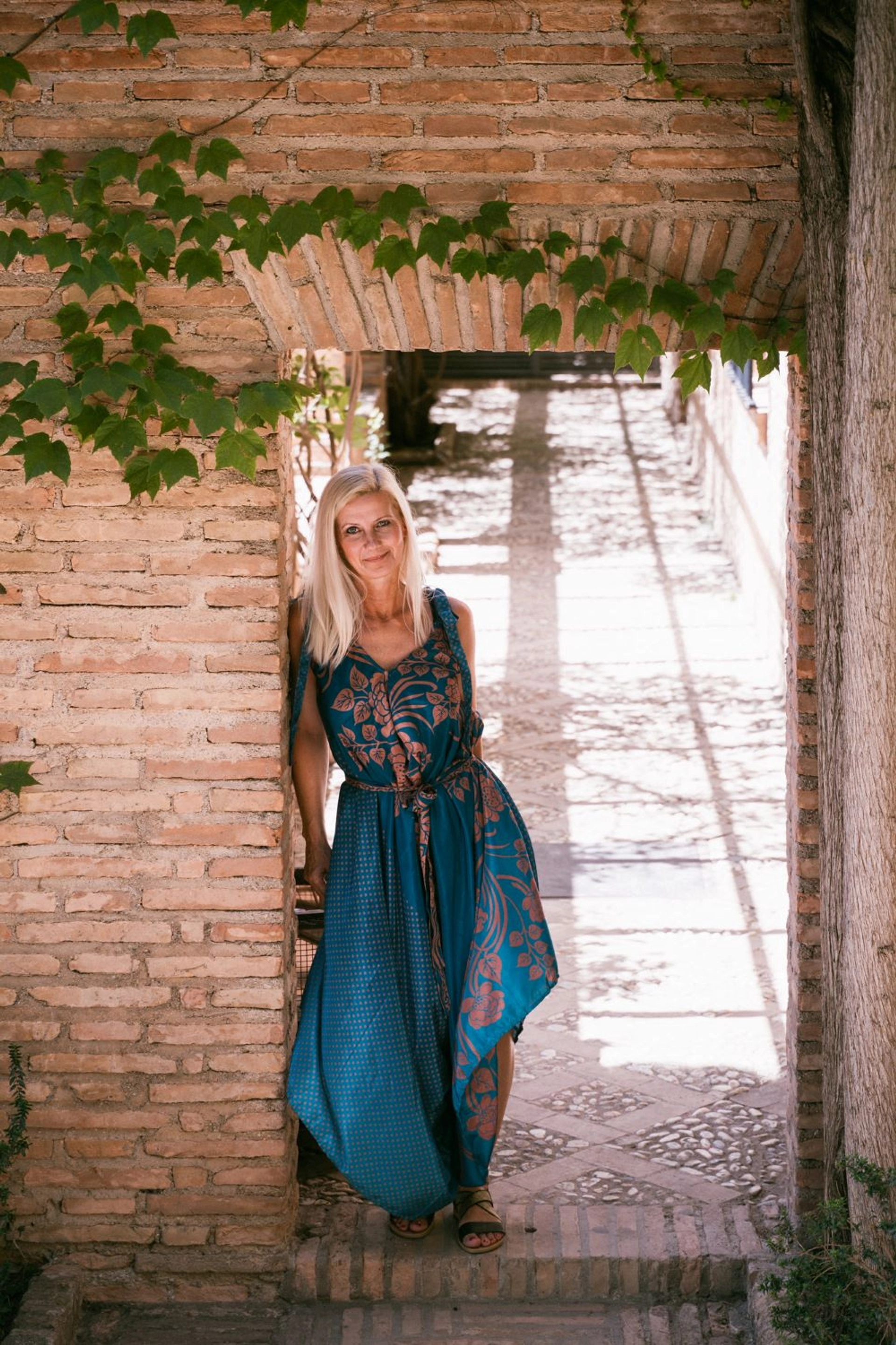 Seville: Professional photoshoot at Plaza de España