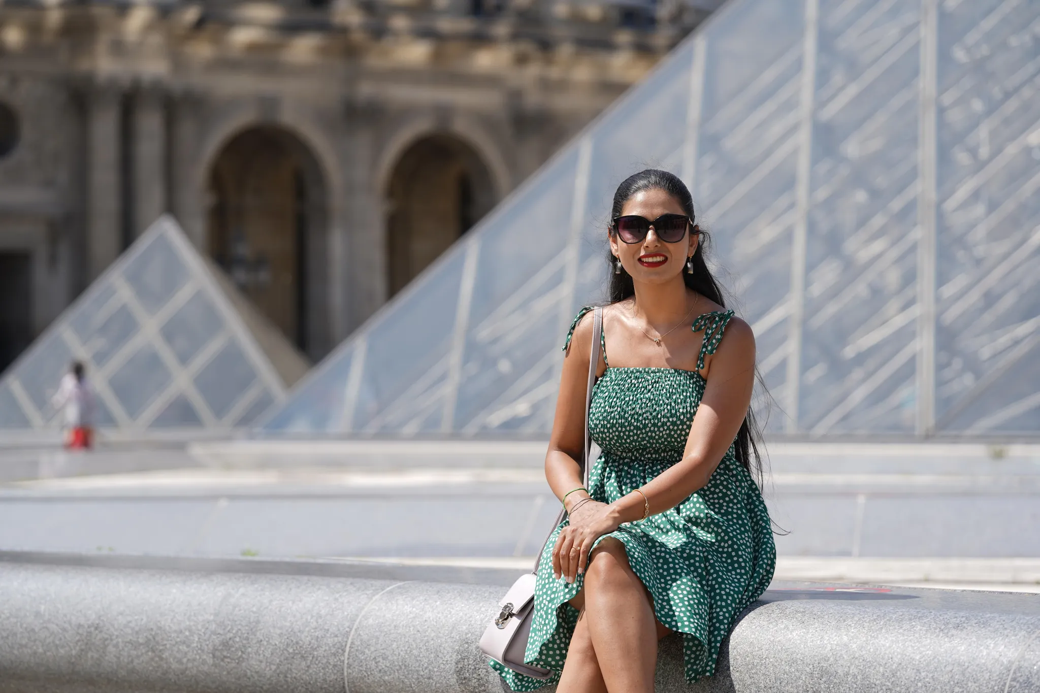 Paris: Professional photoshoot at the Louvre Museum