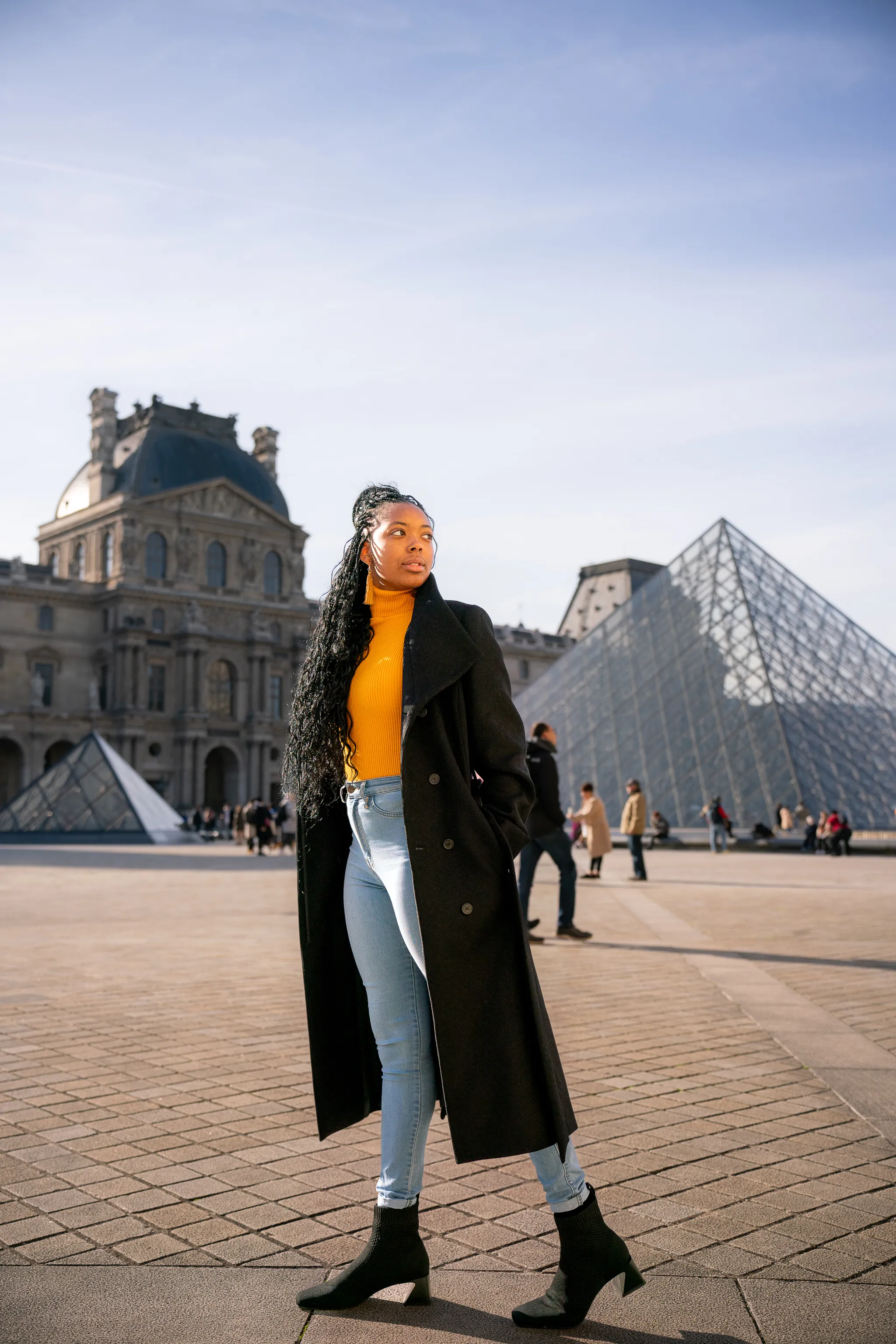 Paris: Professional photoshoot at the Louvre Museum